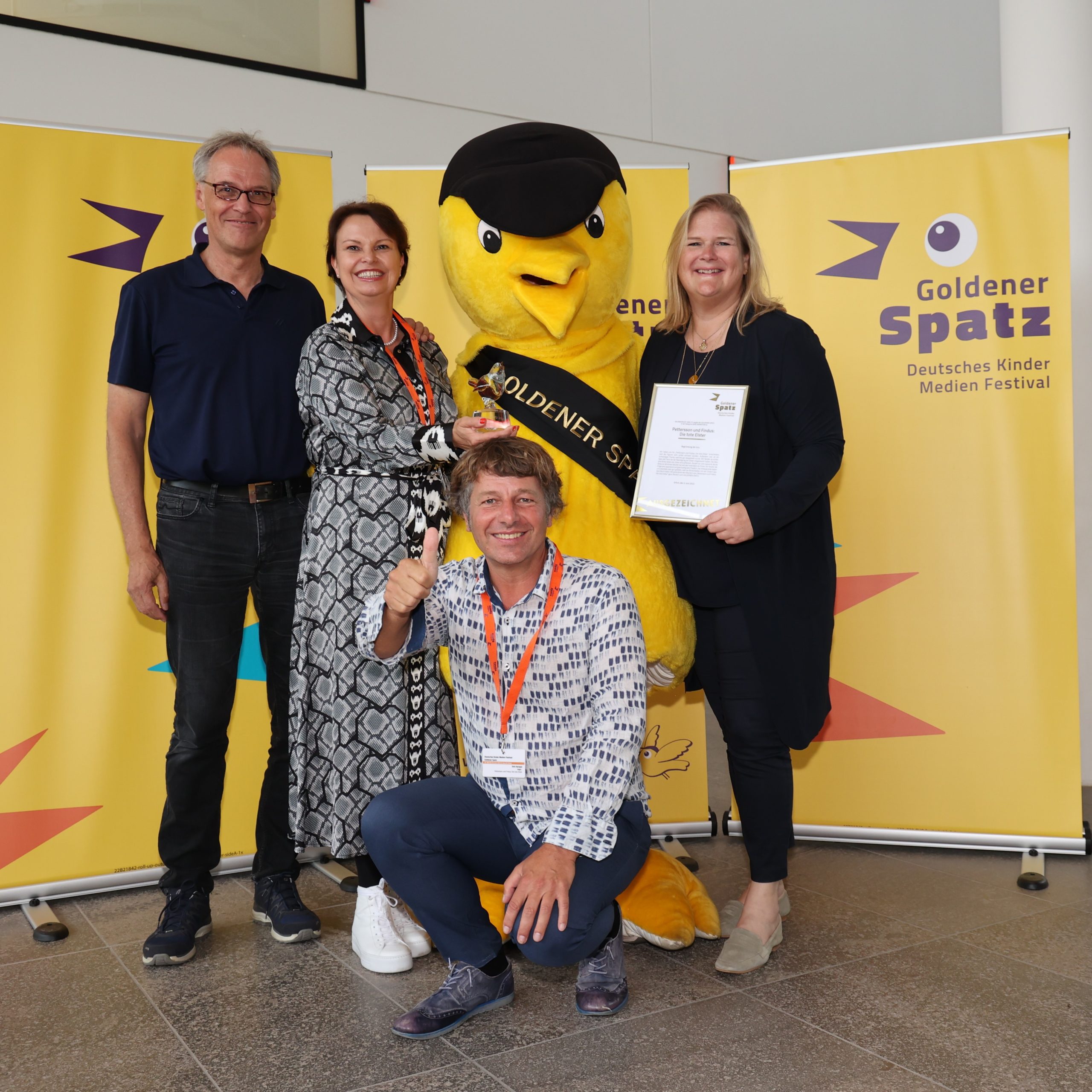 Edel - Music, Books & Entertainment - „Goldener Spatz“ für ...